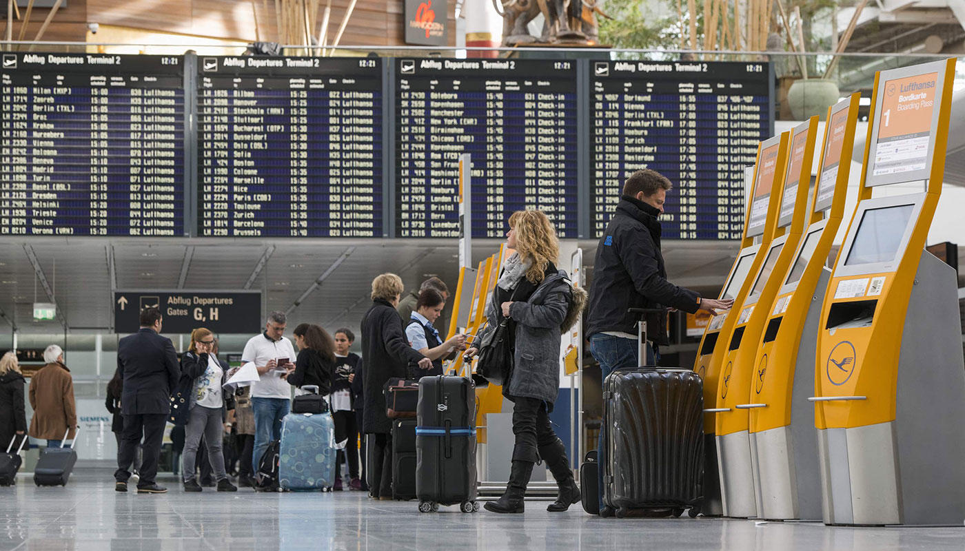 Check-in at the airport - Munich Airport