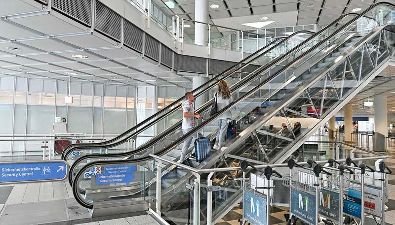 Security screening and passport control - Munich Airport