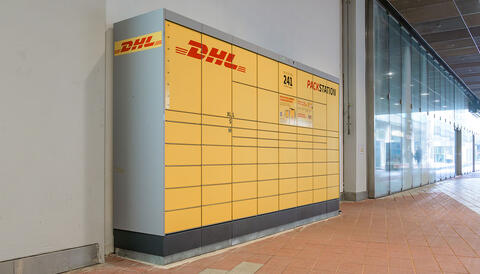 DHL Packstation - Munich Airport